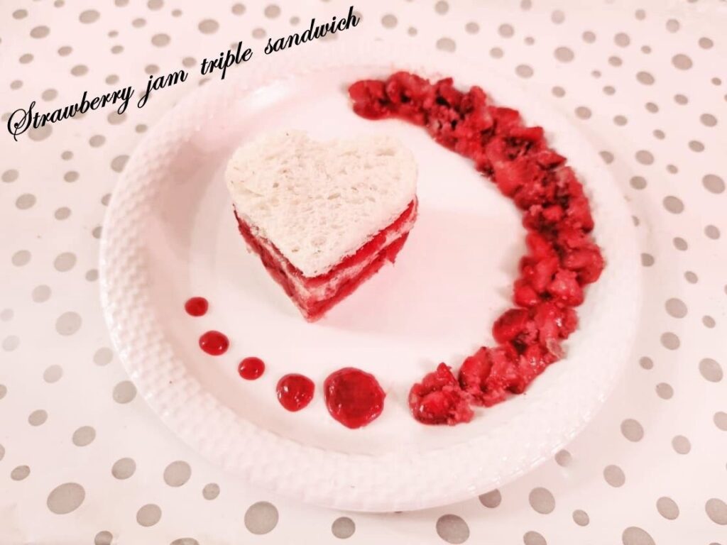 Strawberry Jam Triple Sandwich - Deliciously URS
